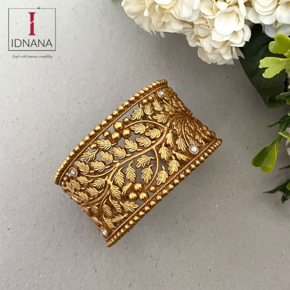 BROADER GOLD PLATED FLORAL WHITE KUNDAN HANDCUFF (1.5 INCHES WIDE ...